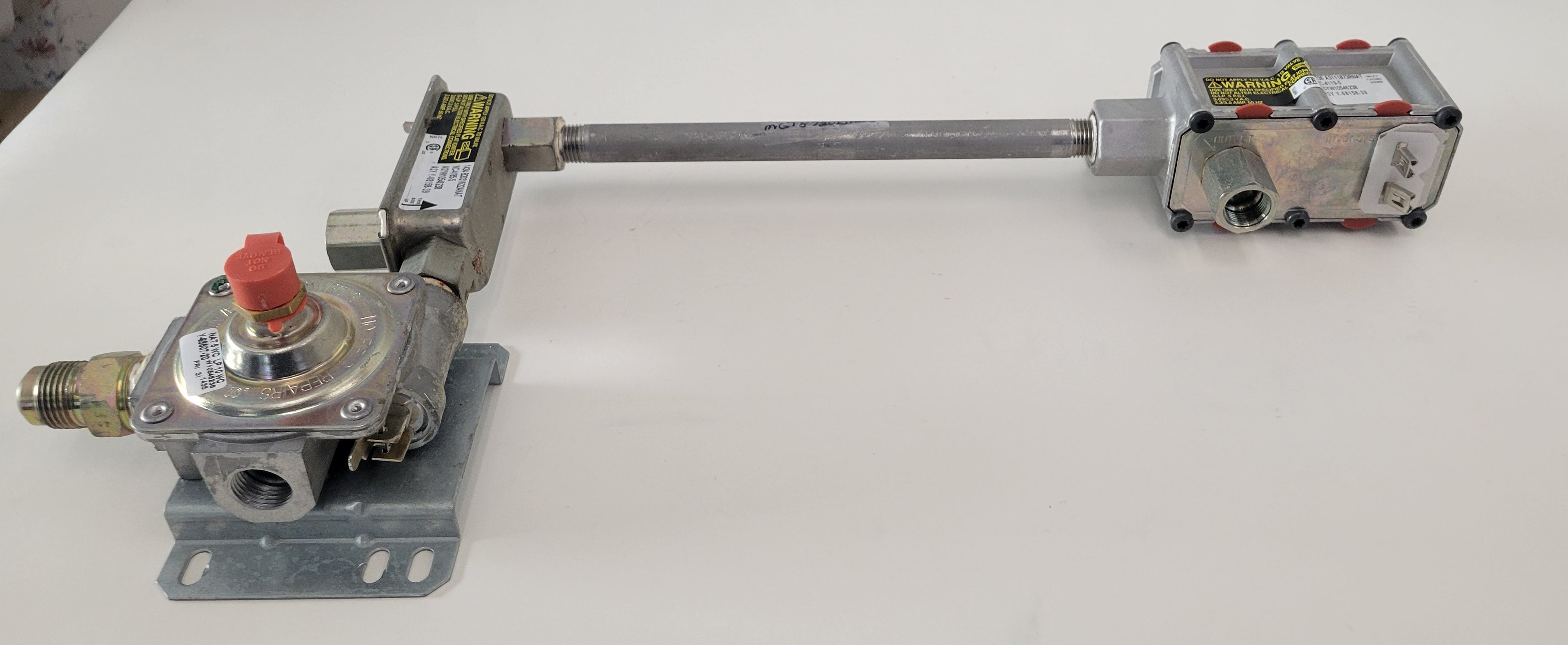 W10546238 Maytag Range Oven Gas Valve Regulator Assembly – Good Appliance