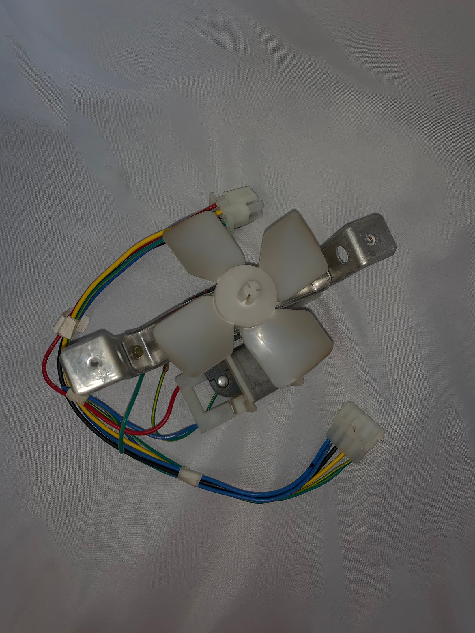 5303918549 Frigidaire Refrigerator Evaporator Fan Motor – Good Appliance