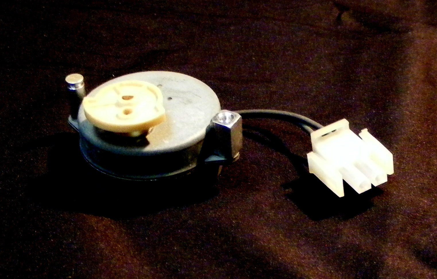 70817 Maytag Range Oven Door Latch Motor – Good Appliance