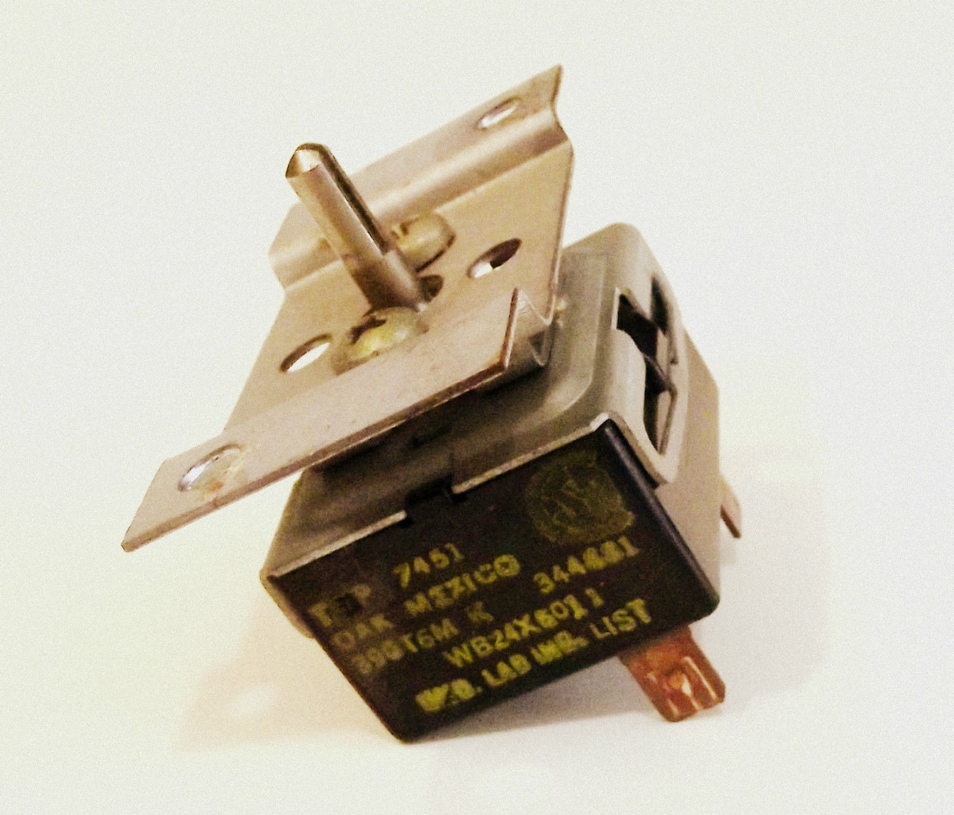 WB24X8011 344681 GE Range Burner Selector Switch – Good Appliance