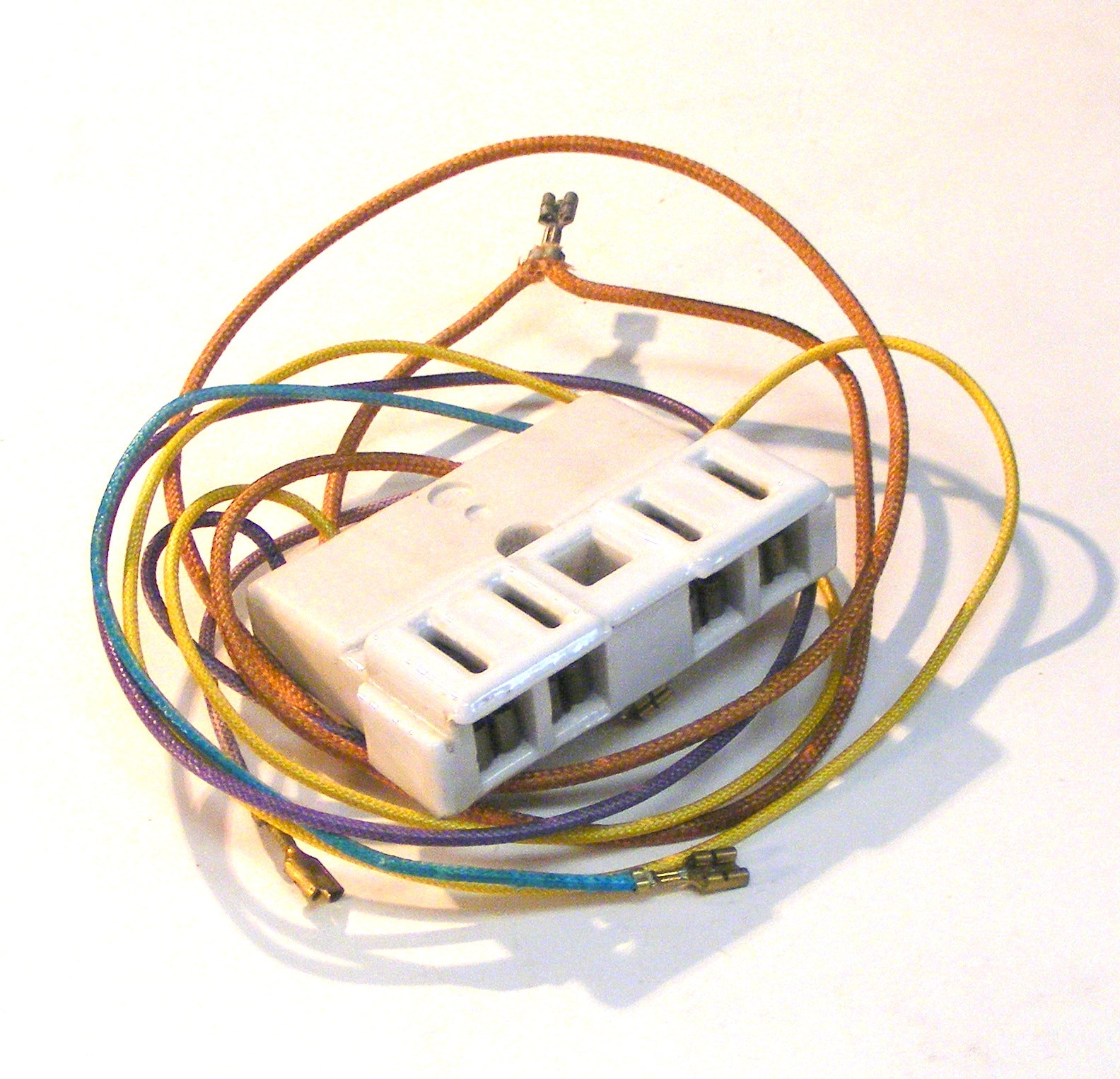 Y702434 Jenn Air Range RS Long Wire Burner Pan Receptacle – Good Appliance